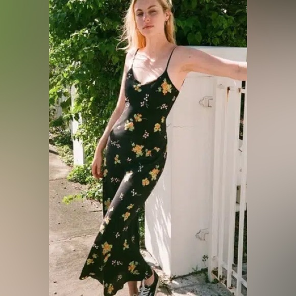 Realisation Par | Dresses | Realisation Par Phoebe Silk Maxi Dress ...